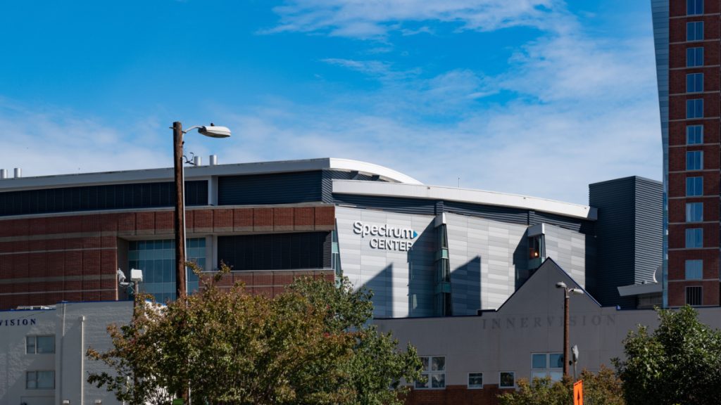 Charlotte Hornets and MeetKai invite fans to the first virtual NBA fan ...