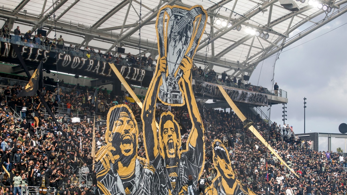 MLS smashes attendance record with 16 games remaining