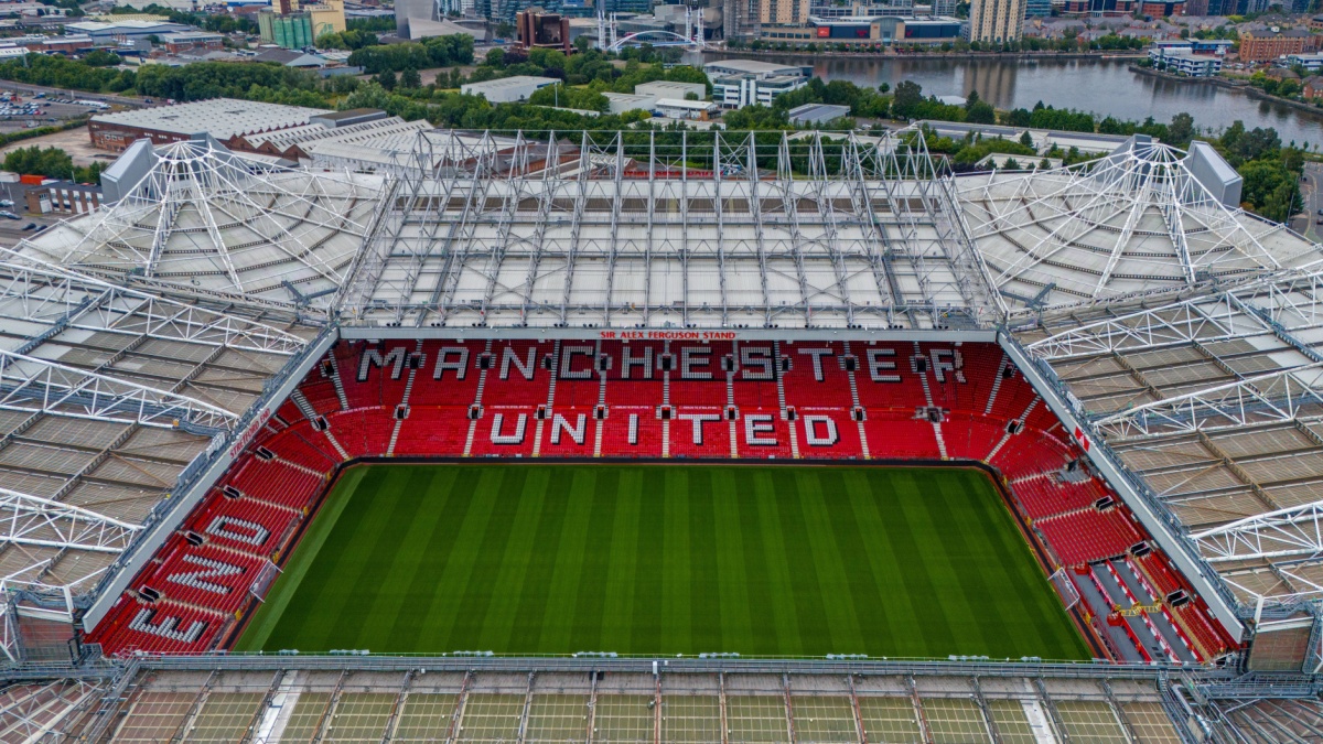 Manchester United picks scripted TV after Amazon concerns